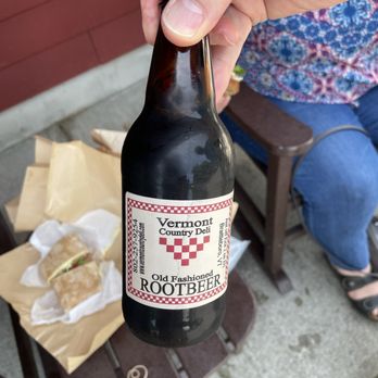 THE VERMONT COUNTRY DELI - Updated September 2025 - 274 Photos & 310 ...