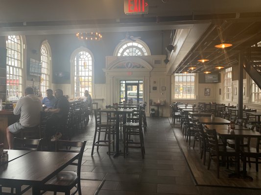 HARRY’S BLUE BELL TAPROOM - Updated January 2025 - 20 Photos & 12 ...