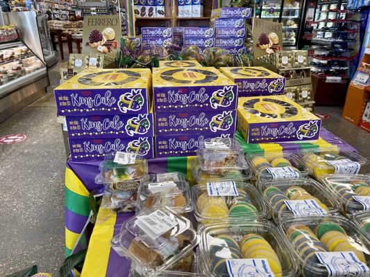 ROUSES MARKET - Updated January 2025 - 29 Photos & 18 Reviews - 7580 ...