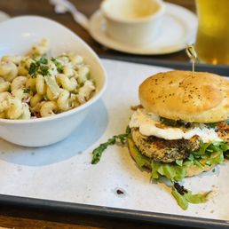 FOUR DAY RAY BREWING - Updated November 2025 - 1150 Photos & 903 ...