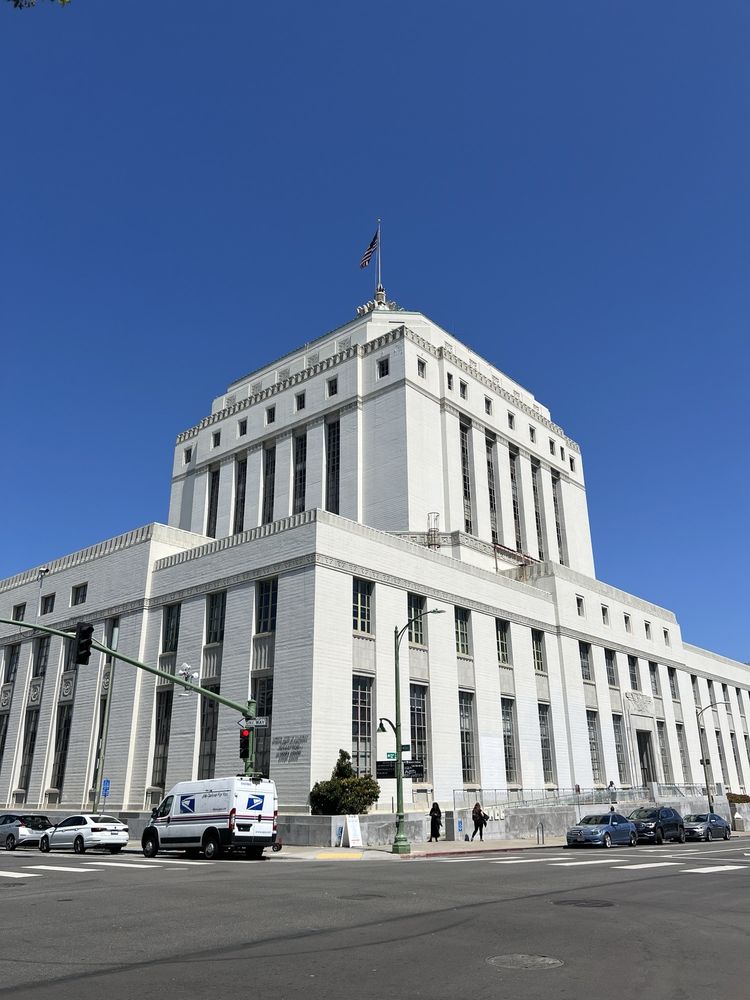 RENÉ C. DAVIDSON ALAMEDA COUNTY COURTHOUSE - Updated December 2025 - 77 ...