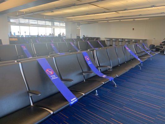 BOSTON LOGAN INTERNATIONAL AIRPORT - TERMINAL C - Updated September ...