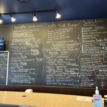 BUDDY’S BURGERS - 121 Photos & 160 Reviews - 6551 E Riverside Blvd ...