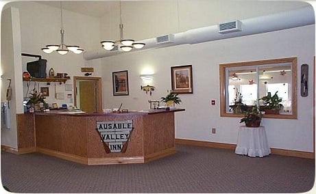 AUSABLE VALLEY INN - Updated October 2025 - 515 Lockwood Ln, Mio ...