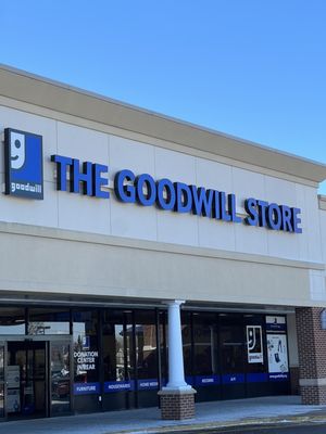 GOODWILL STORE & DONATION CENTER - Updated December 2025 - 1245 State ...