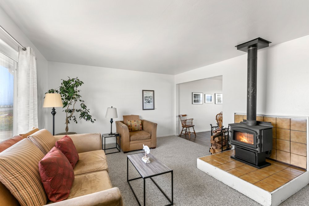 LODGING AT POINT ARENA LIGHTHOUSE - Updated August 2025 - 229 Photos ...