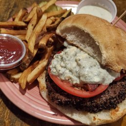 CJ SPARROW PUB & EATERY - Updated January 2026 - 106 Photos & 164 ...