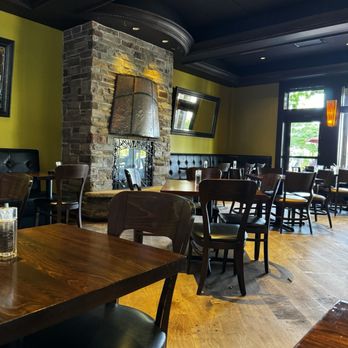 BACIO - Updated February 2025 - 390 Photos & 417 Reviews - 1571 ...