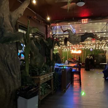 THE HIDEAWAY LOUNGE - Updated December 2025 - 221 Photos & 374 Reviews ...