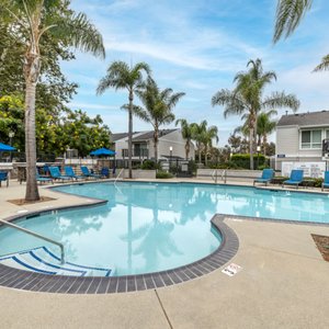 DEL RIO APARTMENT HOMES - Updated July 2025 - 101 Photos & 239 Reviews ...