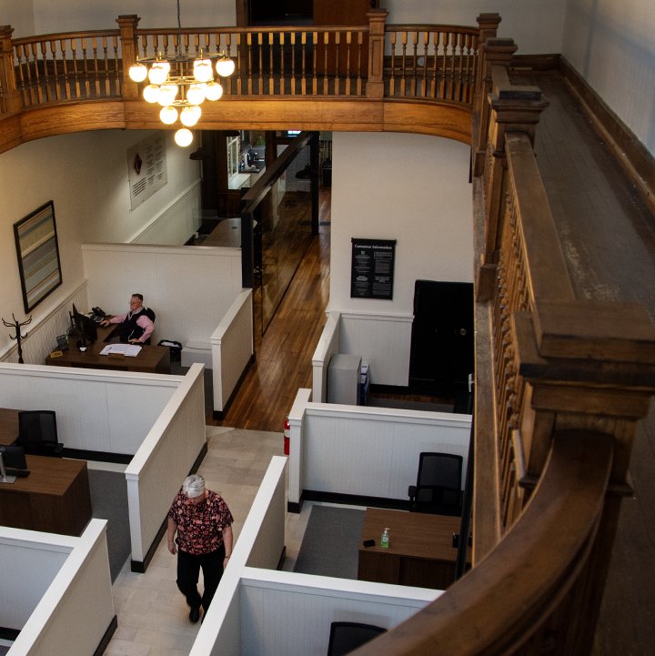 CITIZENS BANK & TRUST - Updated June 2025 - 814 Bank St NE, Decatur ...