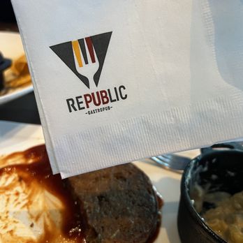 REPUBLIC GASTROPUB - Updated January 2025 - 476 Photos & 493 Reviews ...