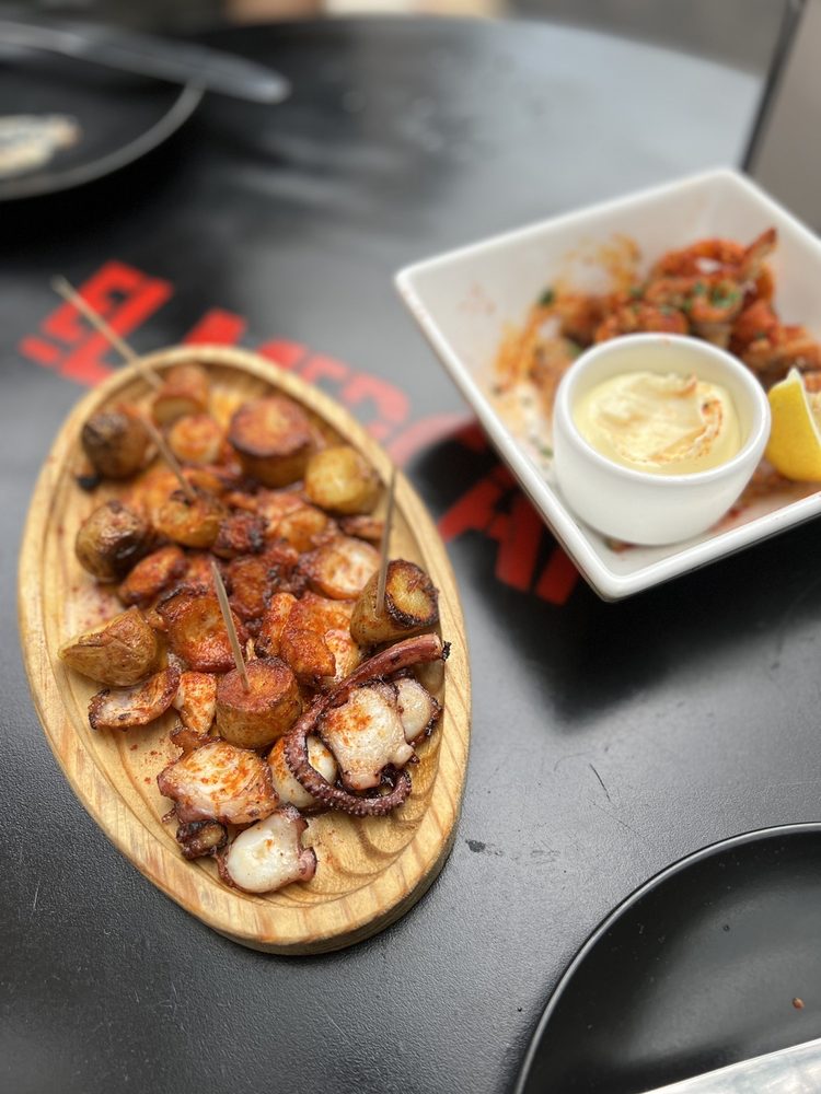 EL MERCAT BAR DE TAPAS - 263 Photos & 100 Reviews - 101 Gibbs St ...