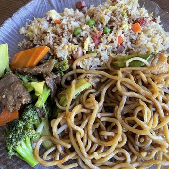 FRED’S SZECHUAN CHINESE RESTAURANT - Updated February 2025 - 84 Photos ...