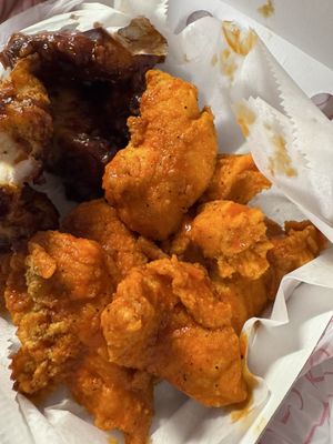 WING SNOB - Updated May 2025 - 6762 W 95th St, Oak Lawn, Illinois ...