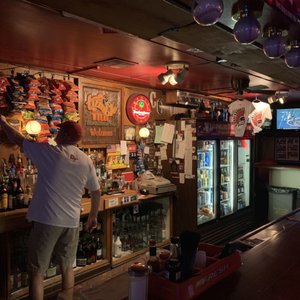 ILLINI INN - 20 Reviews - 901 S 4th St, Champaign, Illinois - Dive Bars ...