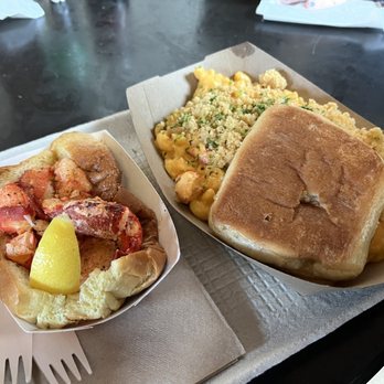 WICKED LOBSTA - Updated May 2024 - 225 Photos & 183 Reviews - 1 Faneuil ...