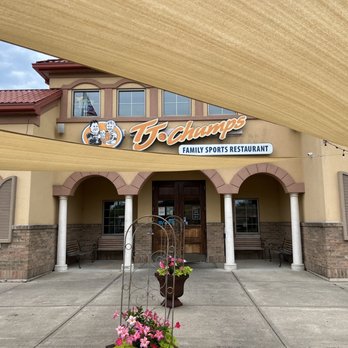 TJ CHUMPS - Updated October 2025 - 73 Photos & 144 Reviews - 1100 E ...