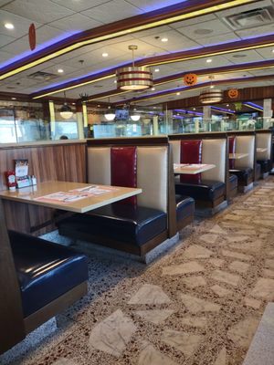 NAUTILUS DINER - Updated December 2025 - 270 Photos & 223 Reviews ...