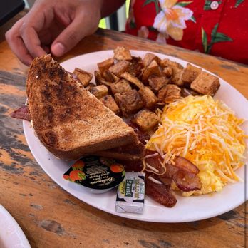 ISLAND LAVA JAVA - Updated August 2025 - 2976 Photos & 3050 Reviews ...