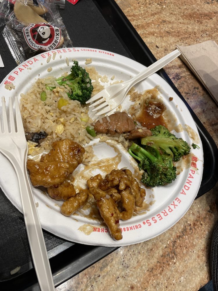 PANDA EXPRESS - Updated March 2025 - Paseo de la Reforma 87, México, D ...