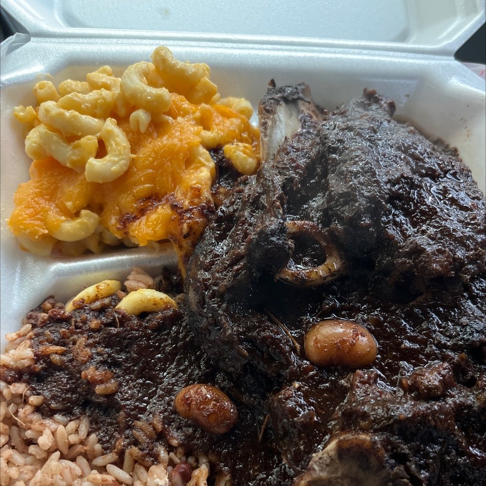 KINGSTON HOMESTYLE KITCHEN - 10 Reviews - Caribbean - 256 N Church St ...