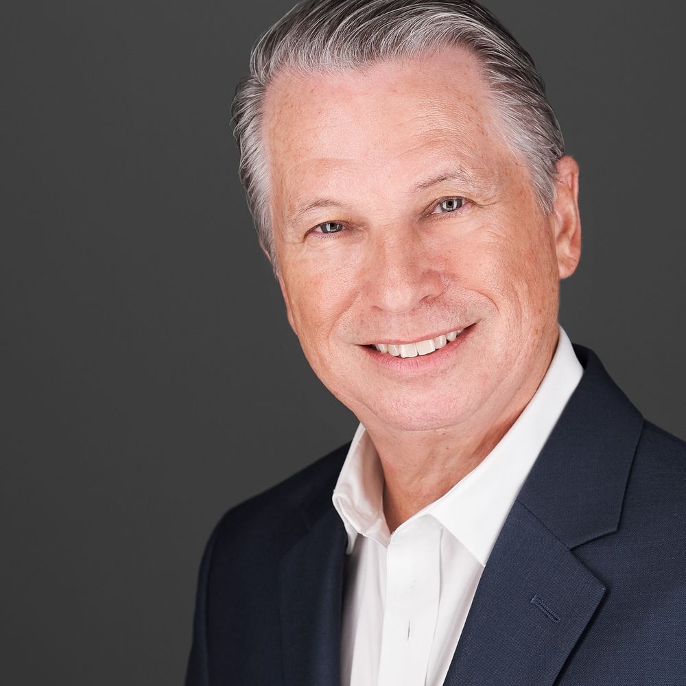 Michael Perrault's Instagram, Twitter & Facebook on IDCrawl