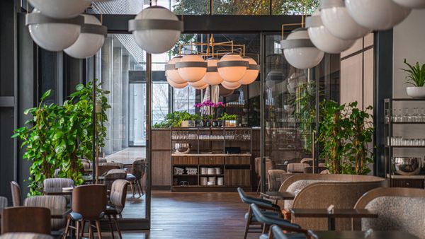 VERNICK FISH - Updated July 2025 - 879 Photos & 269 Reviews - 1876 Arch ...