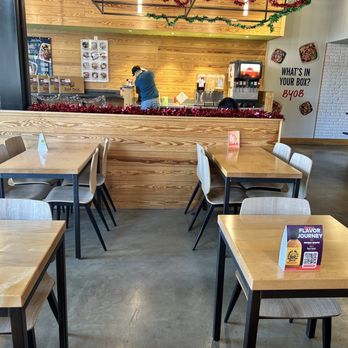 BUL BOX - Updated December 2025 - 33 Photos & 24 Reviews - 3105 Shannon ...