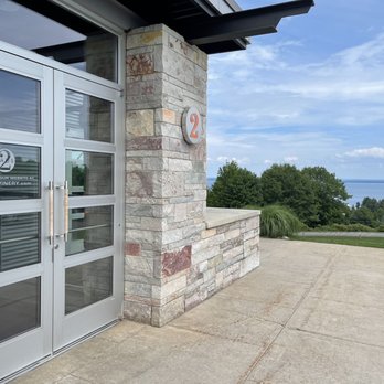 TWO LADS WINERY - Updated June 2024 - 116 Photos & 172 Reviews - 16985 ...