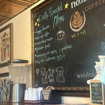 NEUTRAL GROUND COFFEEHOUSE - Updated March 2025 - 67 Photos & 42 ...
