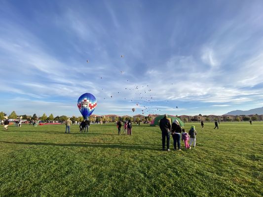 VISTA DEL NORTE PARK - Updated September 2025 - 14 Photos - 1005 Osuna ...