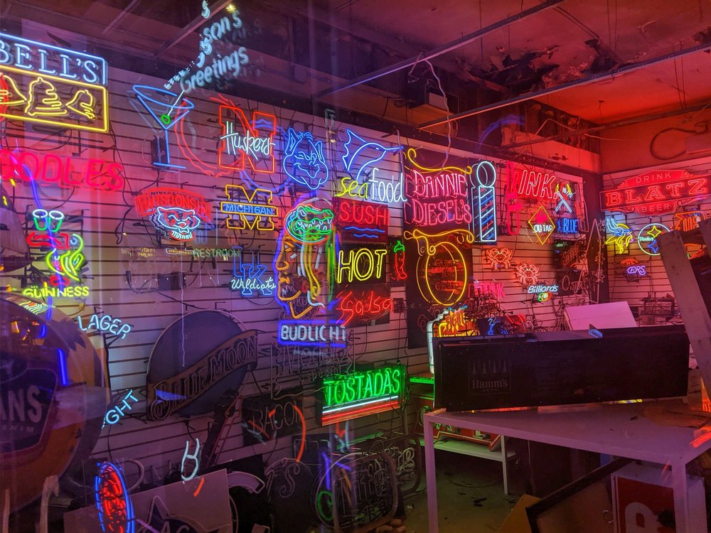 The Neon Shop Fishtail, Chicago | Roadtrippers