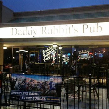 DADDY RABBITS PUB - Updated 2024 - 46 Photos & 49 Reviews - 297 W Round ...