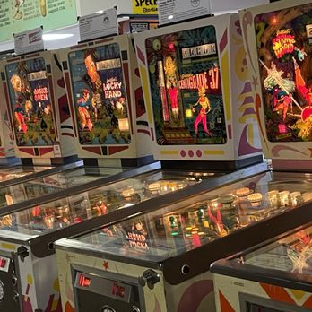 PAST TIMES ARCADE - Updated December 2025 - 73 Photos & 17 Reviews ...