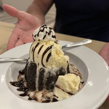 THE LIGHTHOUSE RESTAURANT - Updated December 2025 - 128 Photos & 188 ...