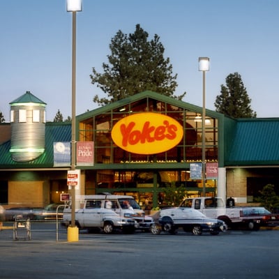 YOKE’S FRESH MARKET - Updated October 2025 - 15 Reviews - 3321 W Indian ...