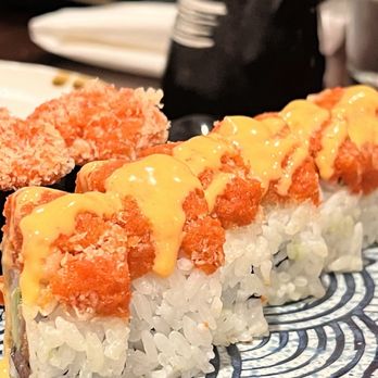 KUJIRA SUSHI & BAR - Updated December 2024 - 301 Photos & 92 Reviews ...