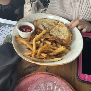 THE BLUE DOG COOKHOUSE AND BAR - Updated May 2024 - 399 Photos & 182 ...