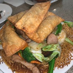 MOON GARDEN RESTAURANT - 1362 Photos & 263 Reviews - 578 N Vineyard ...