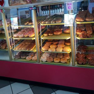 YUMA’S DONUT - 39 Photos & 40 Reviews - 1995 S 4th Ave, Yuma, Arizona ...