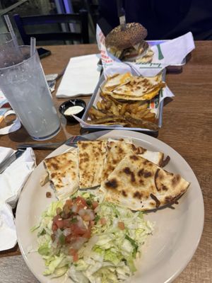 JAKE’S BURGERS & BEER - Updated August 2025 - 11 Photos & 38 Reviews ...