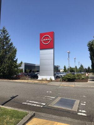 YOUNKER NISSAN - Updated December 2025 - 28 Photos & 231 Reviews - 3401 ...