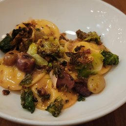 DAISIES - Updated December 2025 - 1598 Photos & 734 Reviews - 2375 N ...