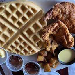 OLDE TOWNE INN - Updated November 2025 - 387 Photos & 664 Reviews ...