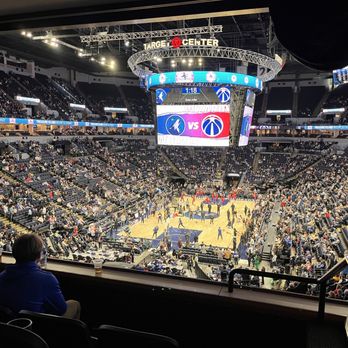 TARGET CENTER - Updated August 2024 - 367 Photos & 114 Reviews - 600 N ...