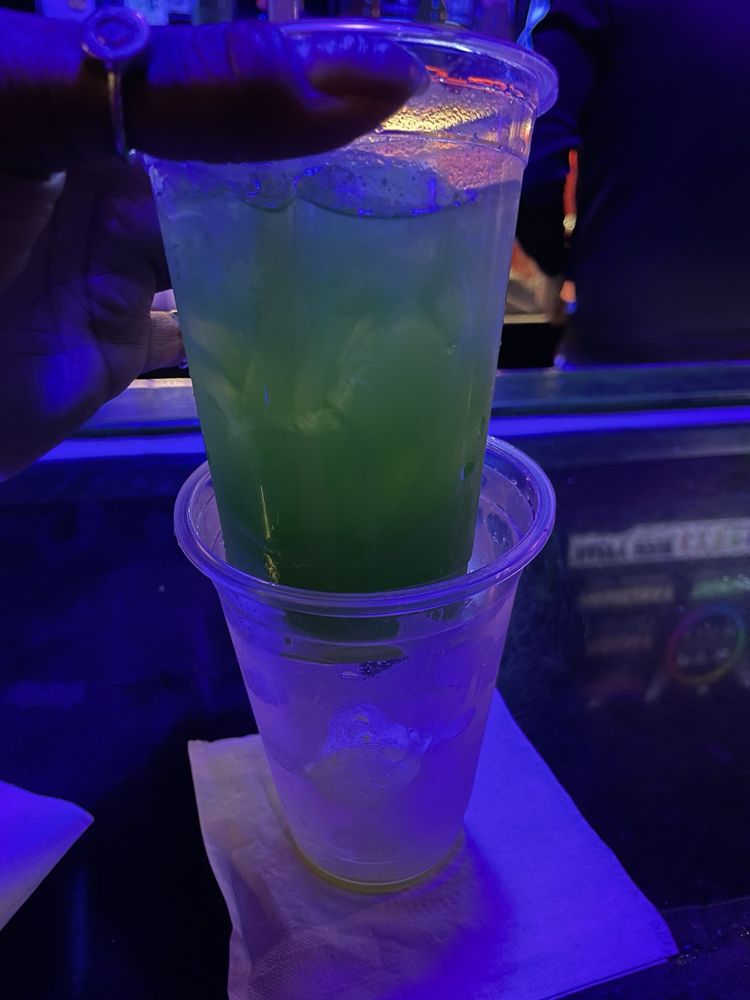 PT’S 1109 - Updated February 2026 - 53 Photos & 23 Reviews - 1109 ...