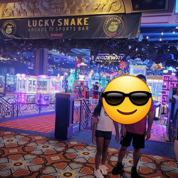 LUCKY SNAKE ARCADE & SPORTS BAR AT SHOWBOAT - Updated August 2025 - 148 ...
