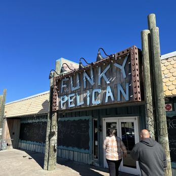 FUNKY PELICAN - Updated December 2024 - 714 Photos & 643 Reviews - 215 ...