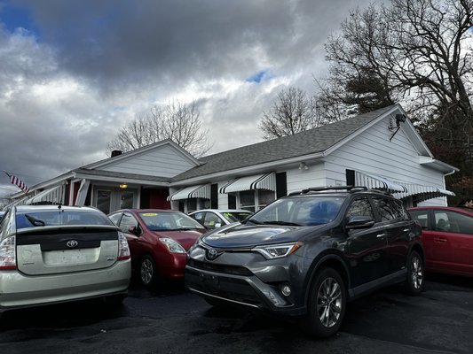 ROUTE 44 AUTO GALLERY - Updated December 2025 - 36 Photos - 1690 New ...